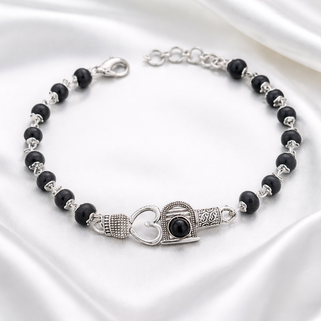 Om Karungali Malai Bracelet - Silver Plated – Mantraa